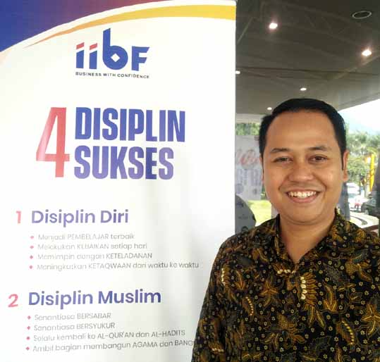IIBF Semangati Anggotanya Arungi Badai Krisis